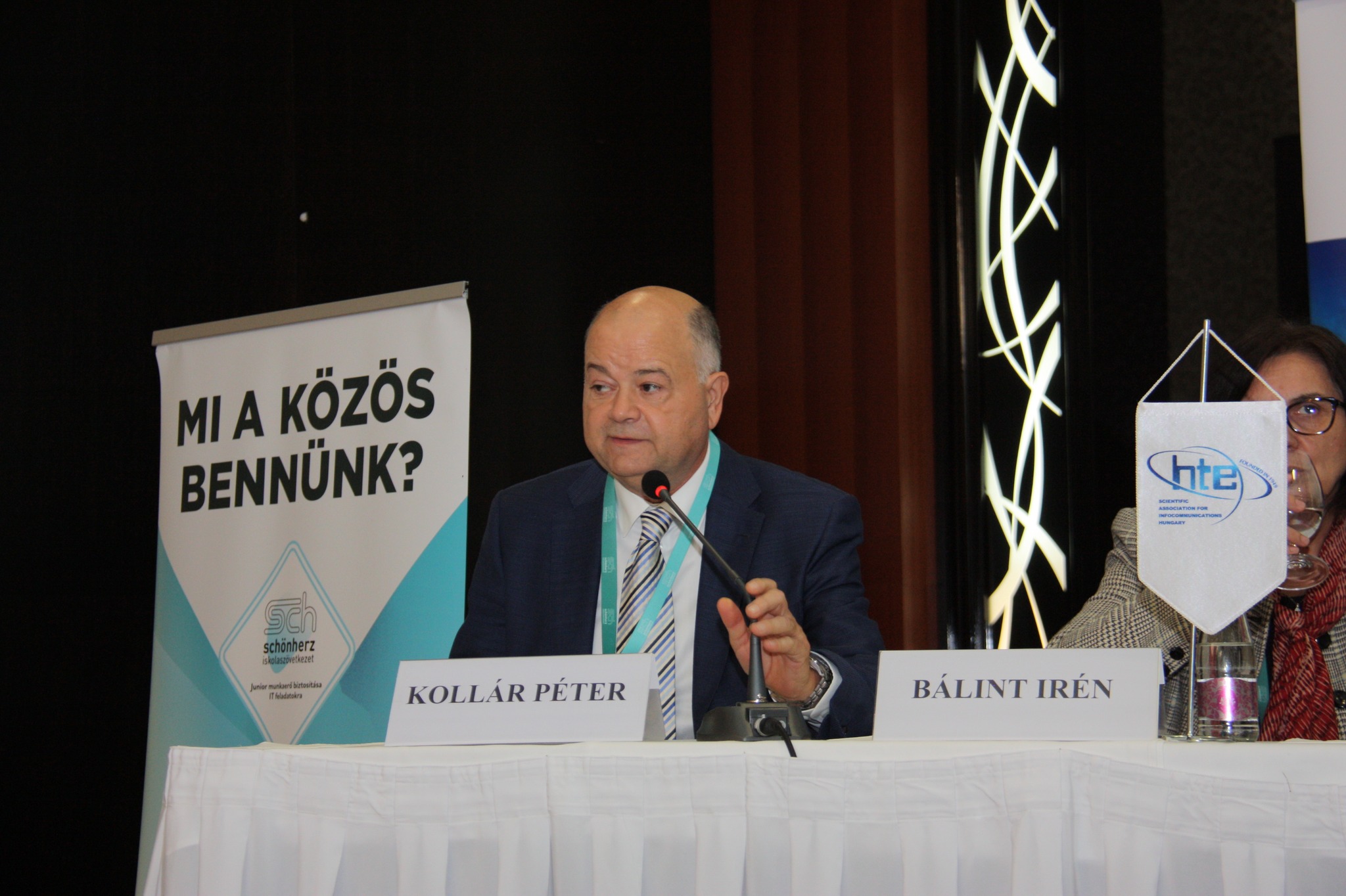 NMHH-szakértők részvételével zajlott az infokommunikáció aktuális ...